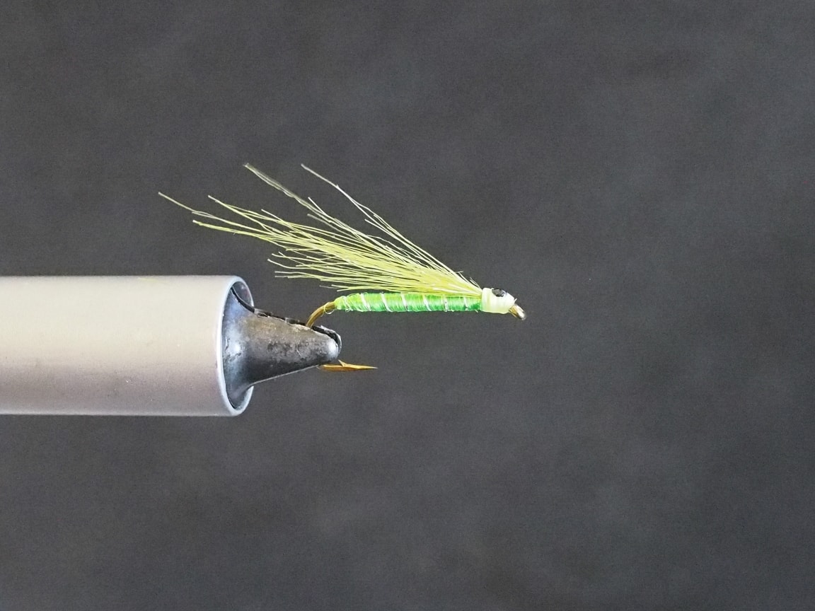 Green Dart Shad Fly - Shad on the Fly